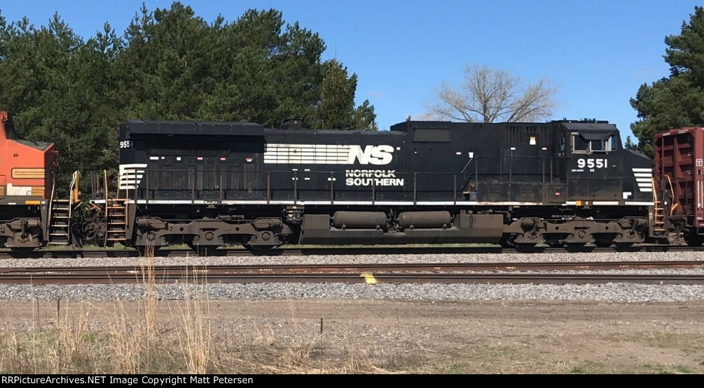 NS 9551